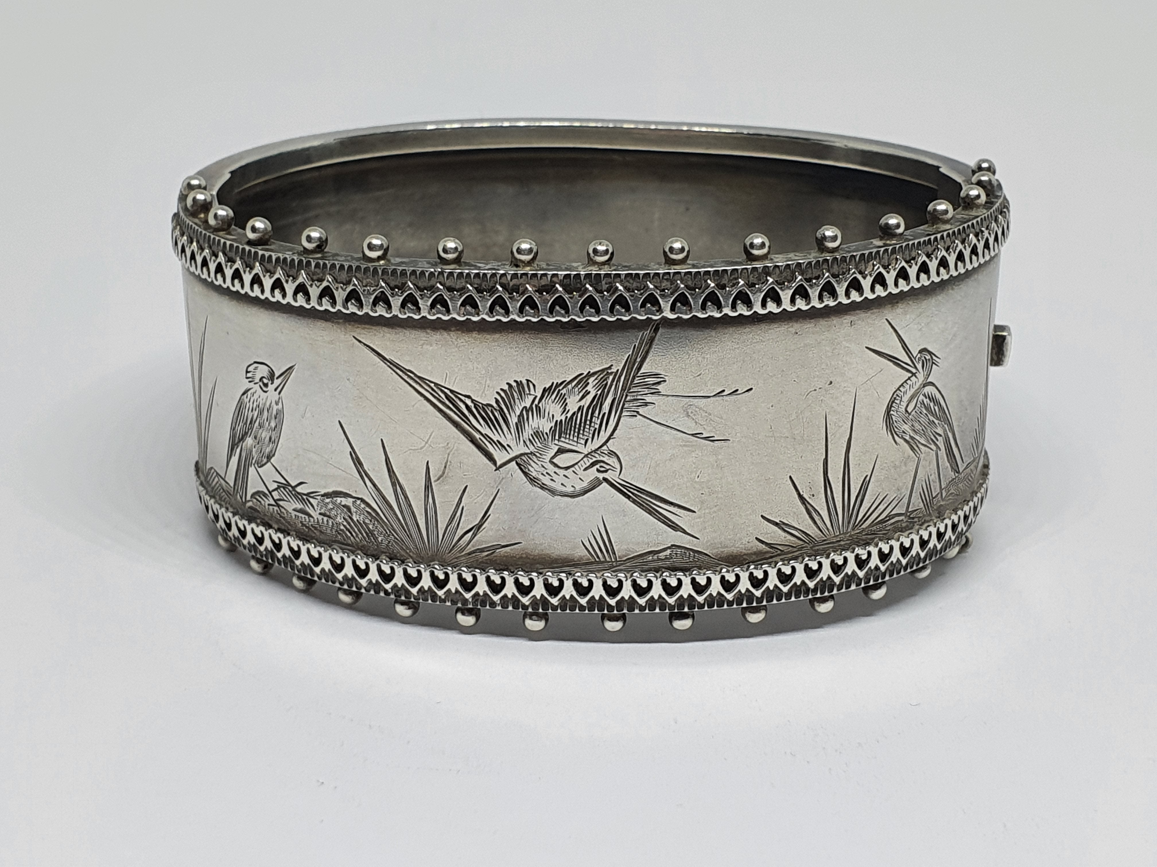 Victorian Silver Hand-Engraved Bangle – Victoria Bedwell