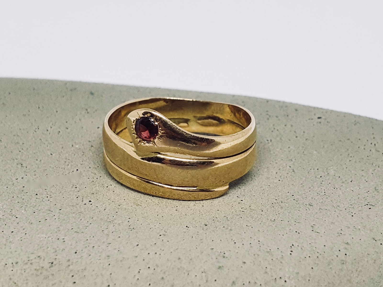 Snake Ring - Single Snake – Victoria Bedwell
